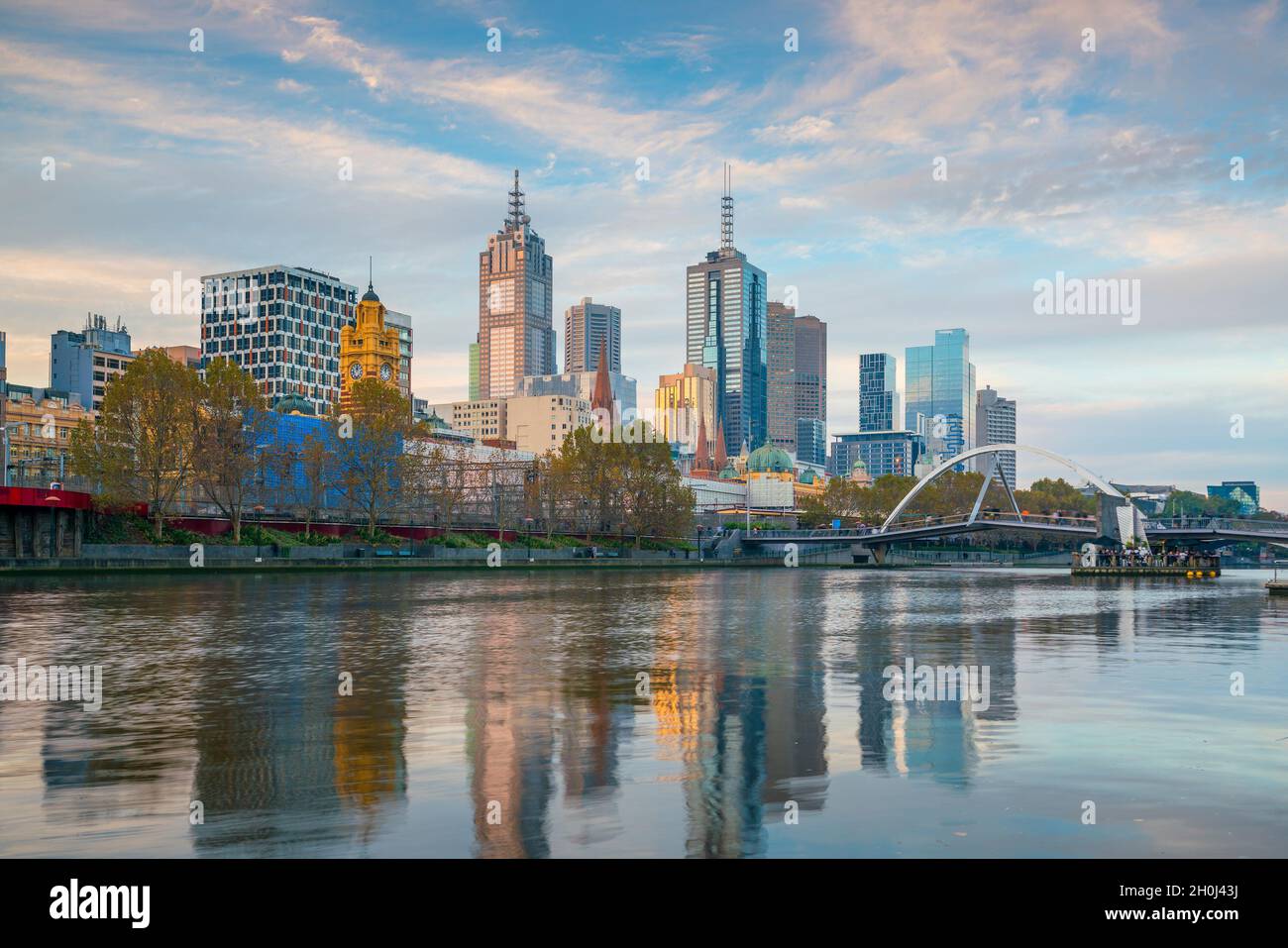 Melbourne city skyline in Australia with blue sky Stock Photo - Alamy