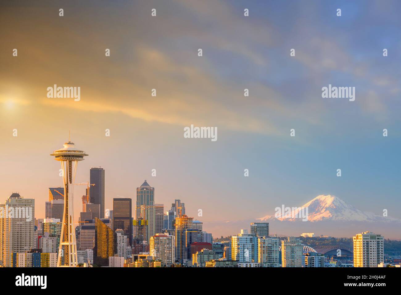 View of downtown Seattle skyline in Seattle Washington, USA Stock Photo ...