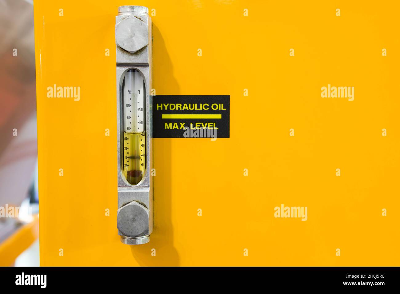 Oil sight glass level monitor for hydraulic oil and thermometer ...