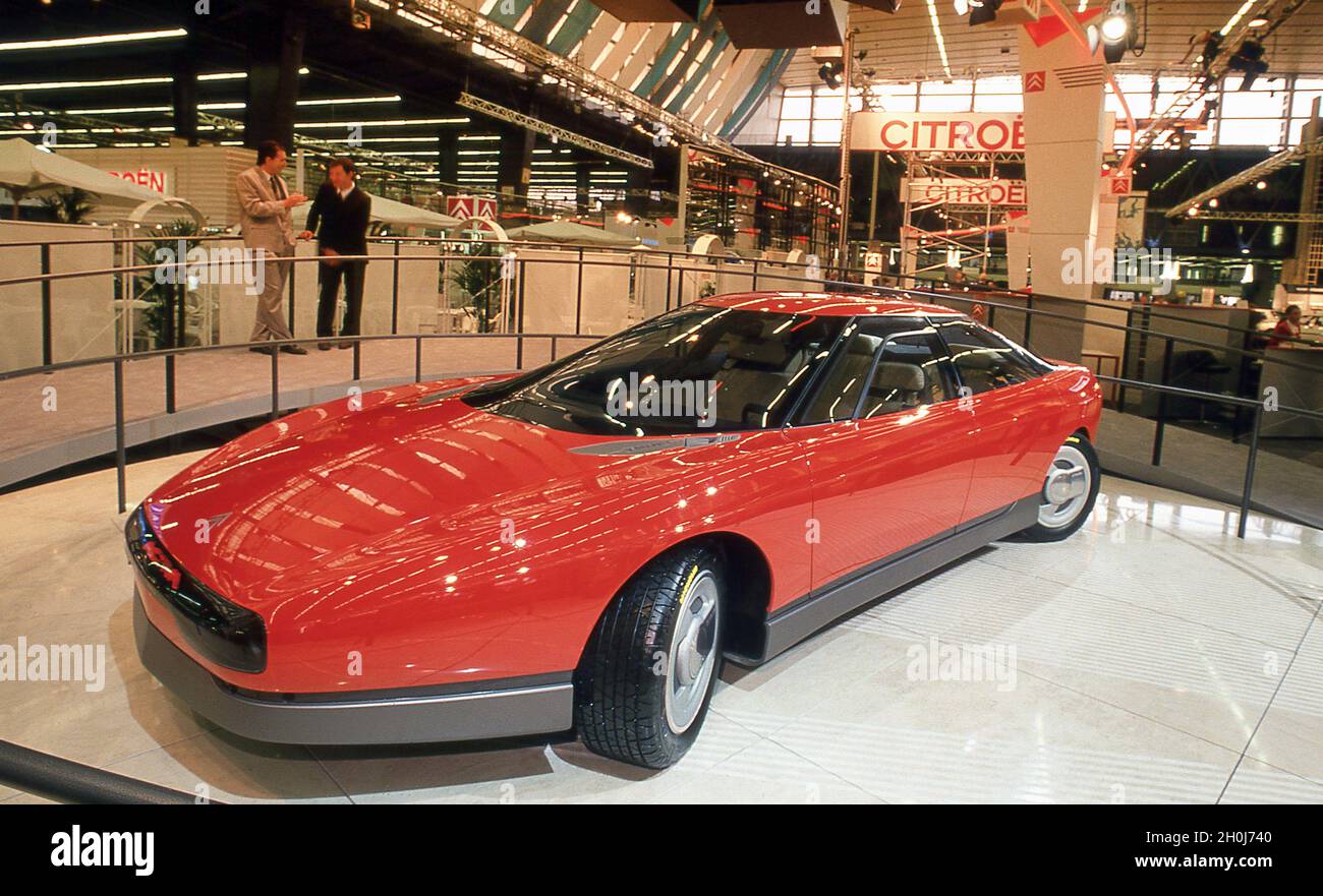 1988 paris auto salon hi-res stock photography and images - Alamy