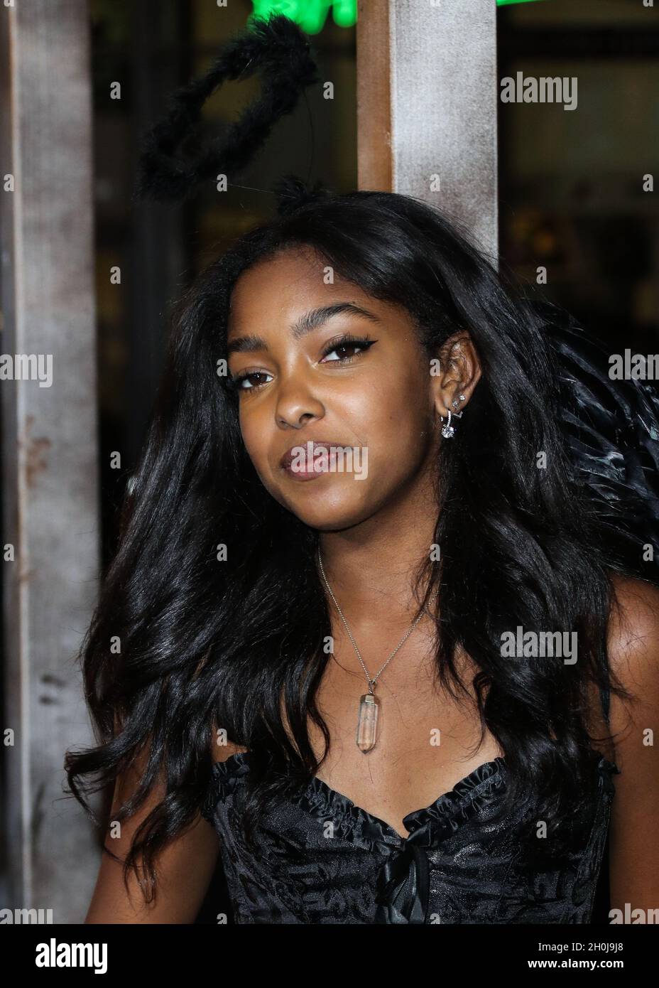 HOLLYWOOD, LOS ANGELES, CALIFORNIA, USA - OCTOBER 12: Actress Gabby ...