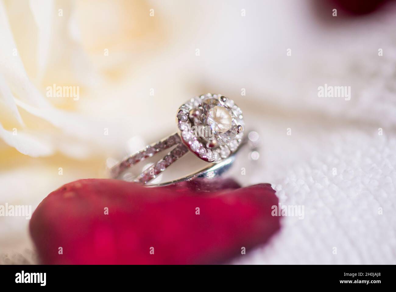 wedding background with ring Stock Photo - Alamy