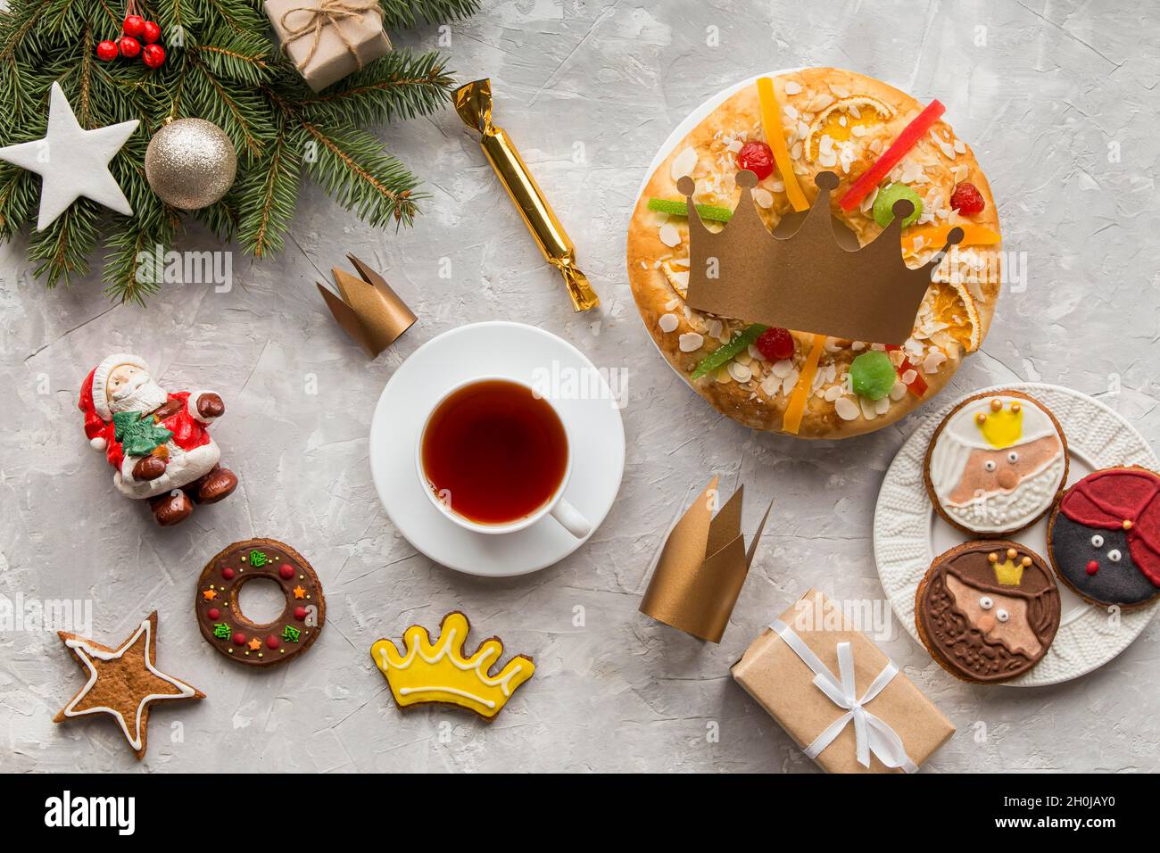 Spanish epiphany cake roscon de reyes white copy space background Stock ...