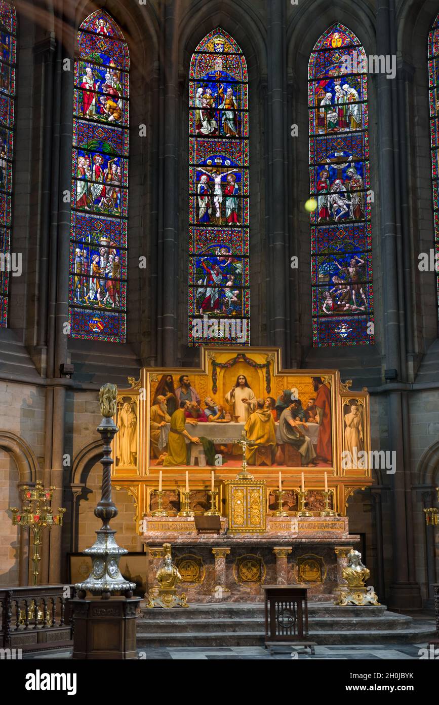 Details of altar piece in Ypres St. Martin's Cathedral, after WWI ...