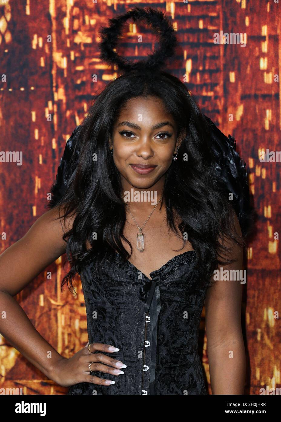 HOLLYWOOD, LOS ANGELES, CALIFORNIA, USA - OCTOBER 12: Actress Gabby ...