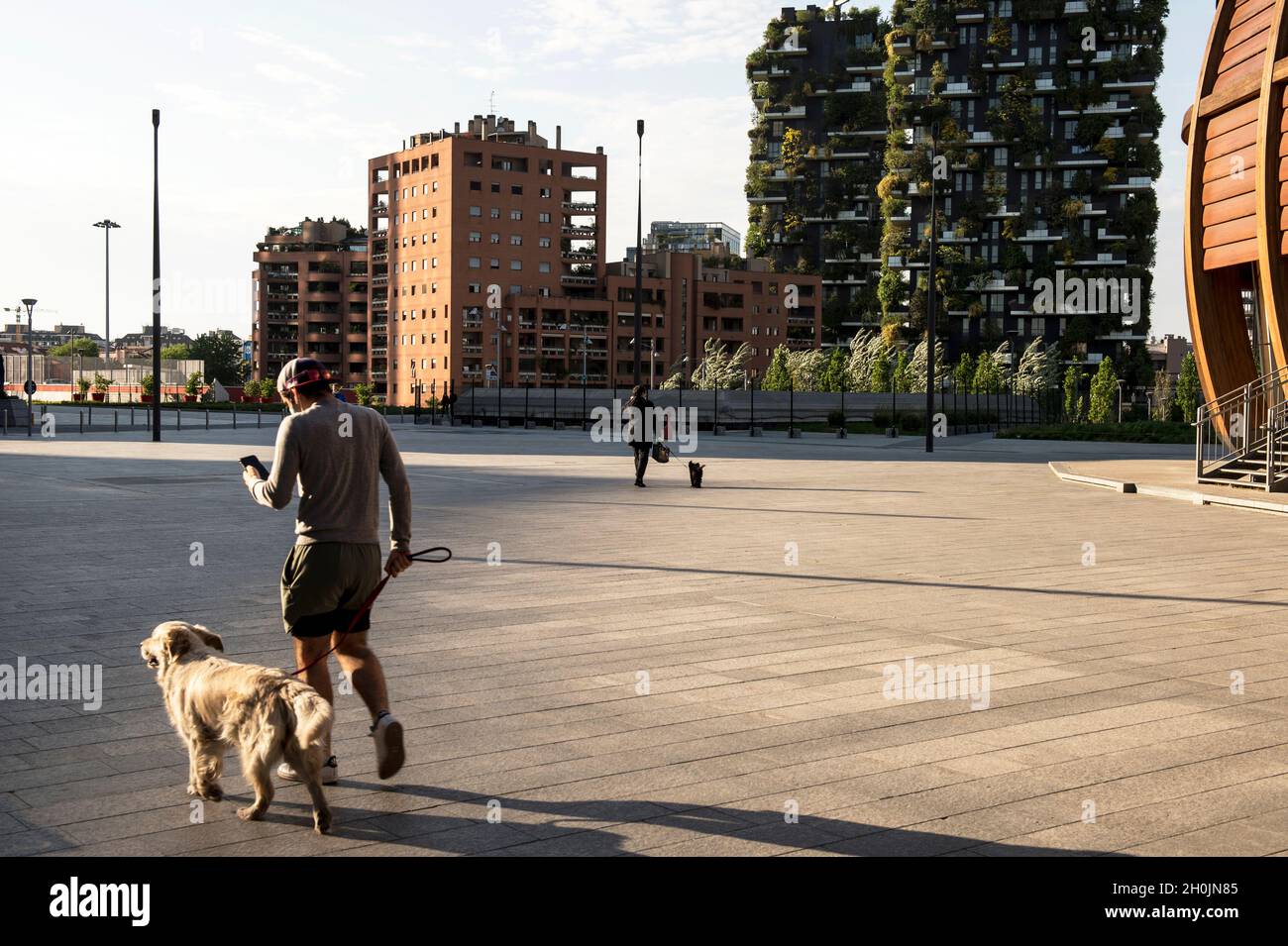 Italy, Lombardy, Milan, Gae Aulenti square with Bosco Verticale in ...