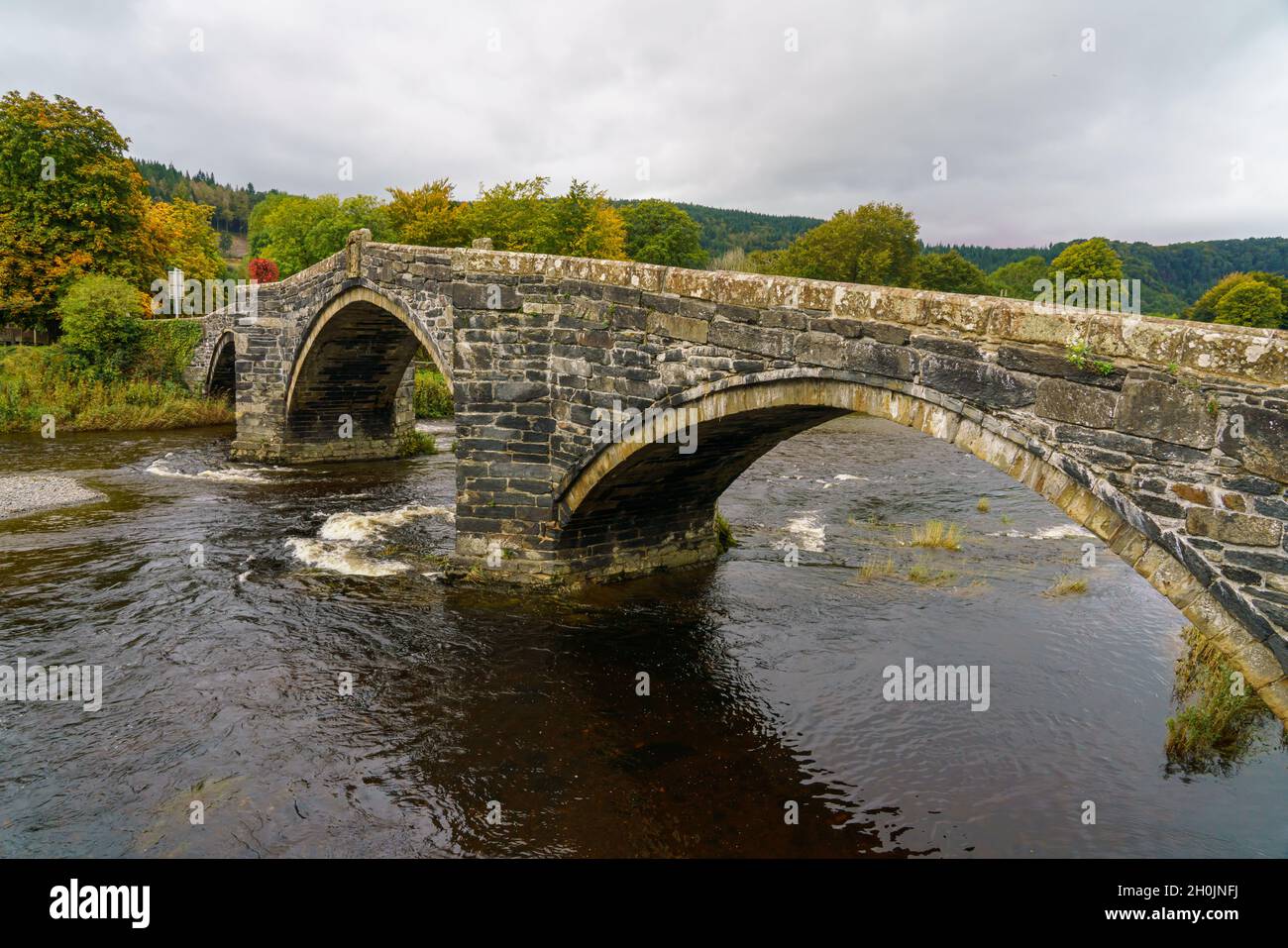 the 3-span pont fawr (Great bridge, Llanrwst Bridge) over the river ...