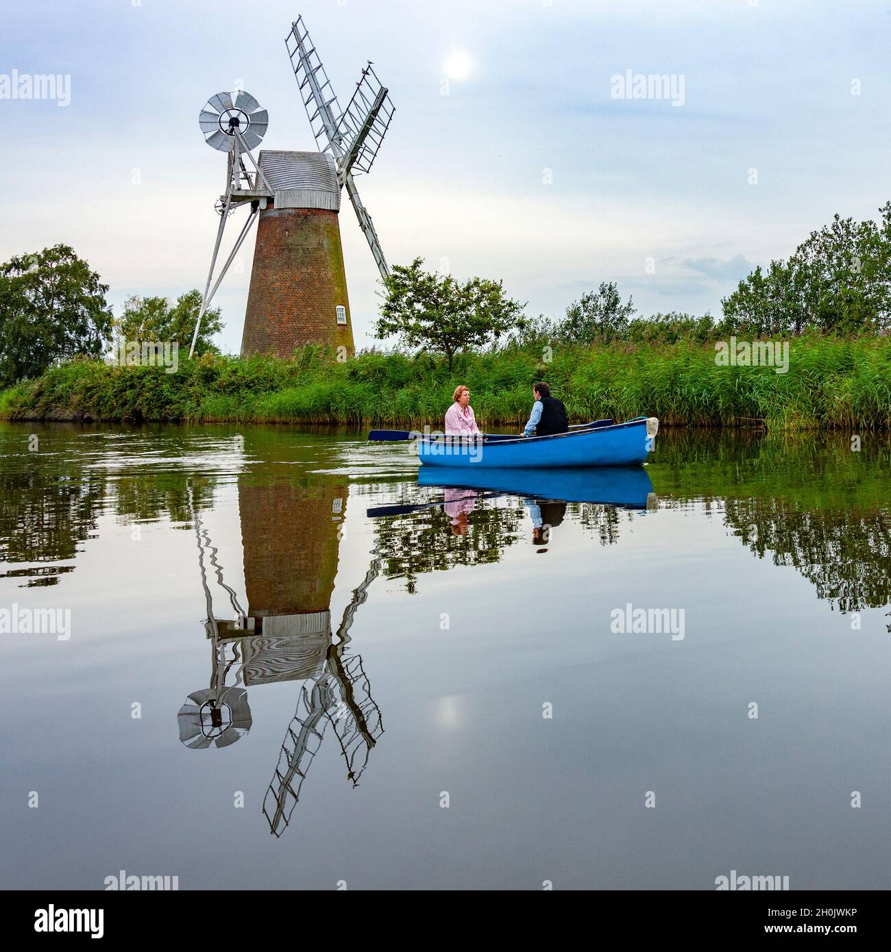 Slow moving rivers hi-res stock photography and images - Alamy