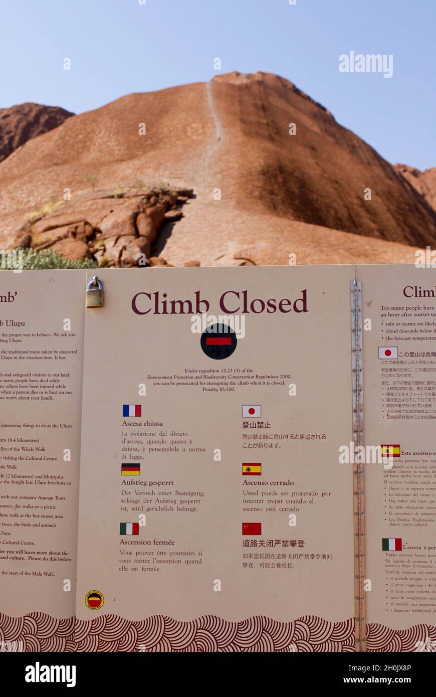 Climb closed, Ayers Rock (Uluru), Australia, Northern Territory, Alice ...
