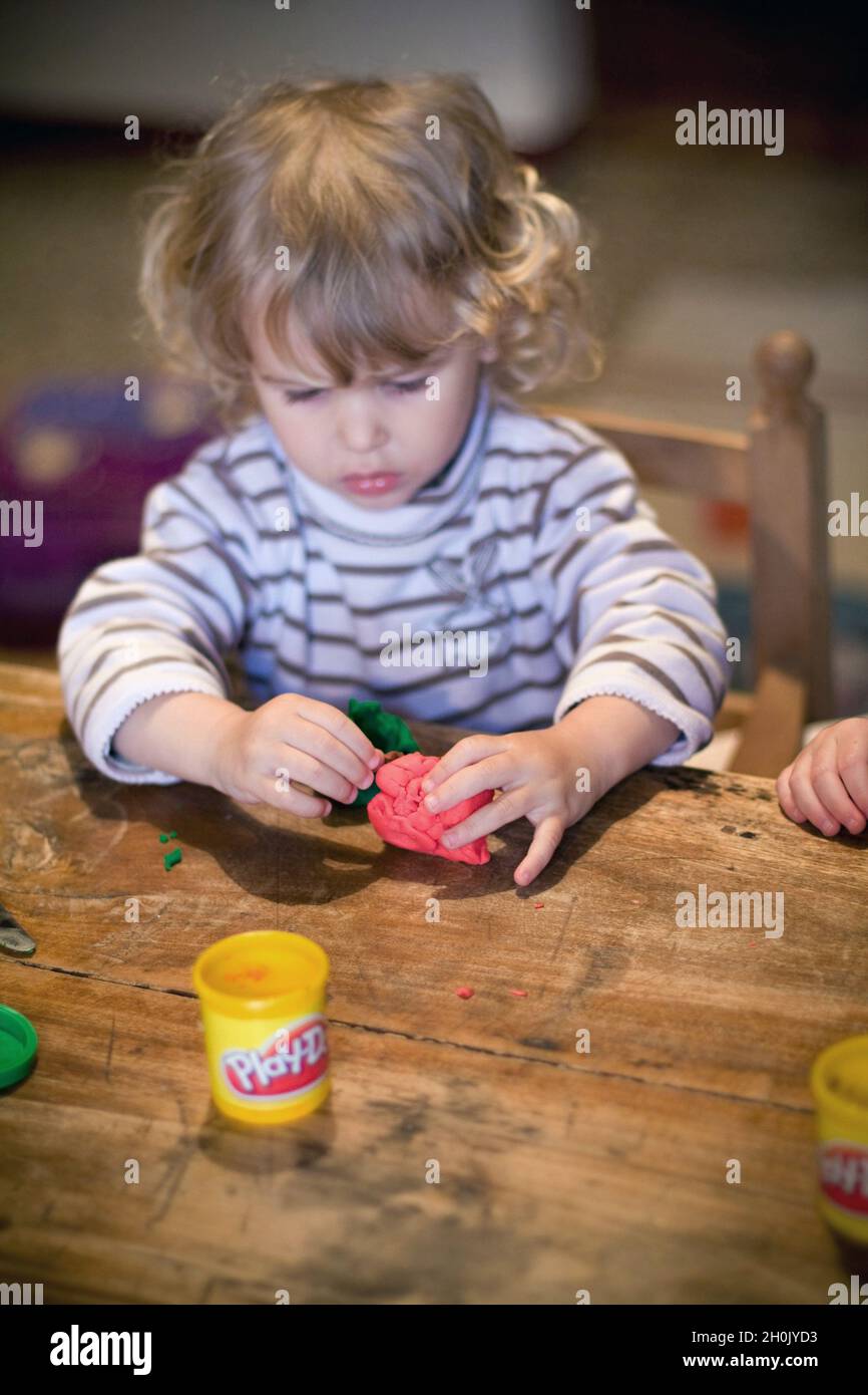 Plasticine people hi-res stock photography and images - Alamy