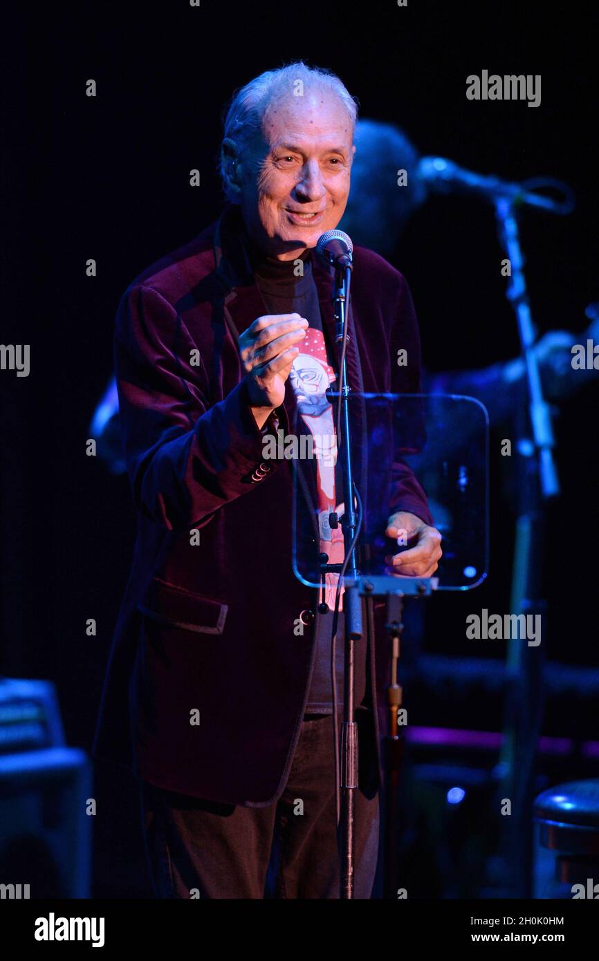 Michael nesmith the monkees hi-res stock photography and images - Alamy