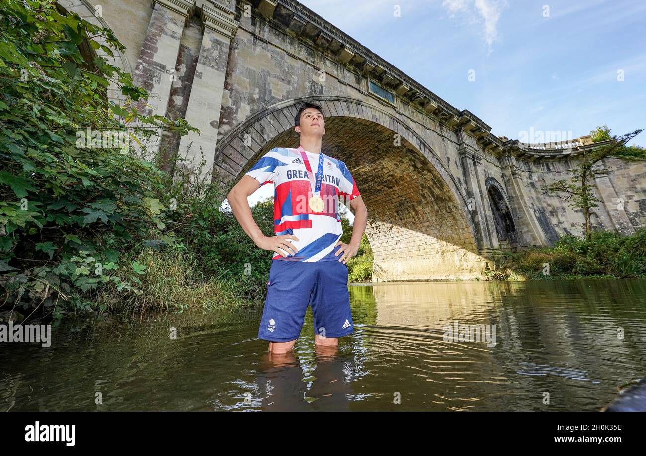 Great Britain Modern Pentathlete, Joe Choong poses for a picture with ...