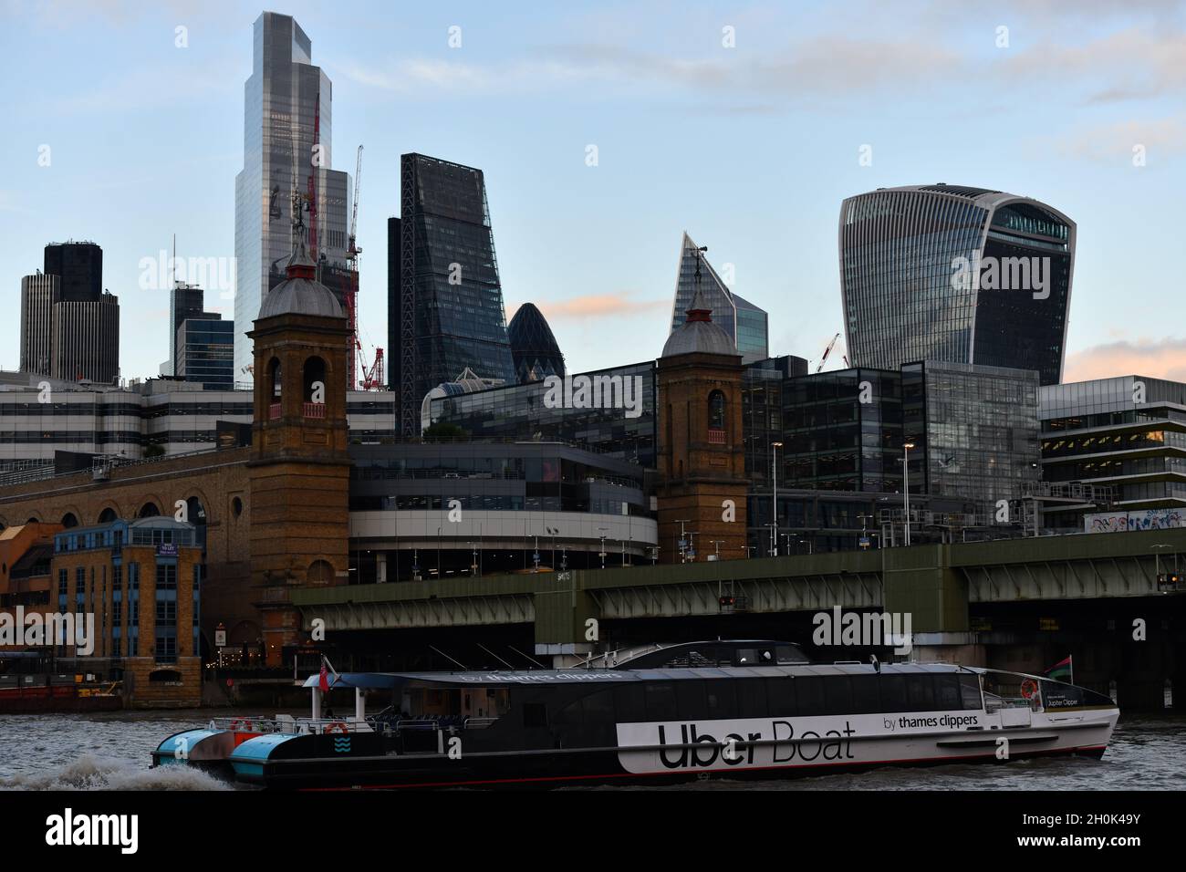 London hot spots hi-res stock photography and images - Alamy