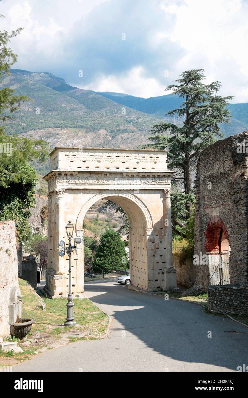 Susa, Segusium, with its historical arc of Augustus and roman ruins, in ...