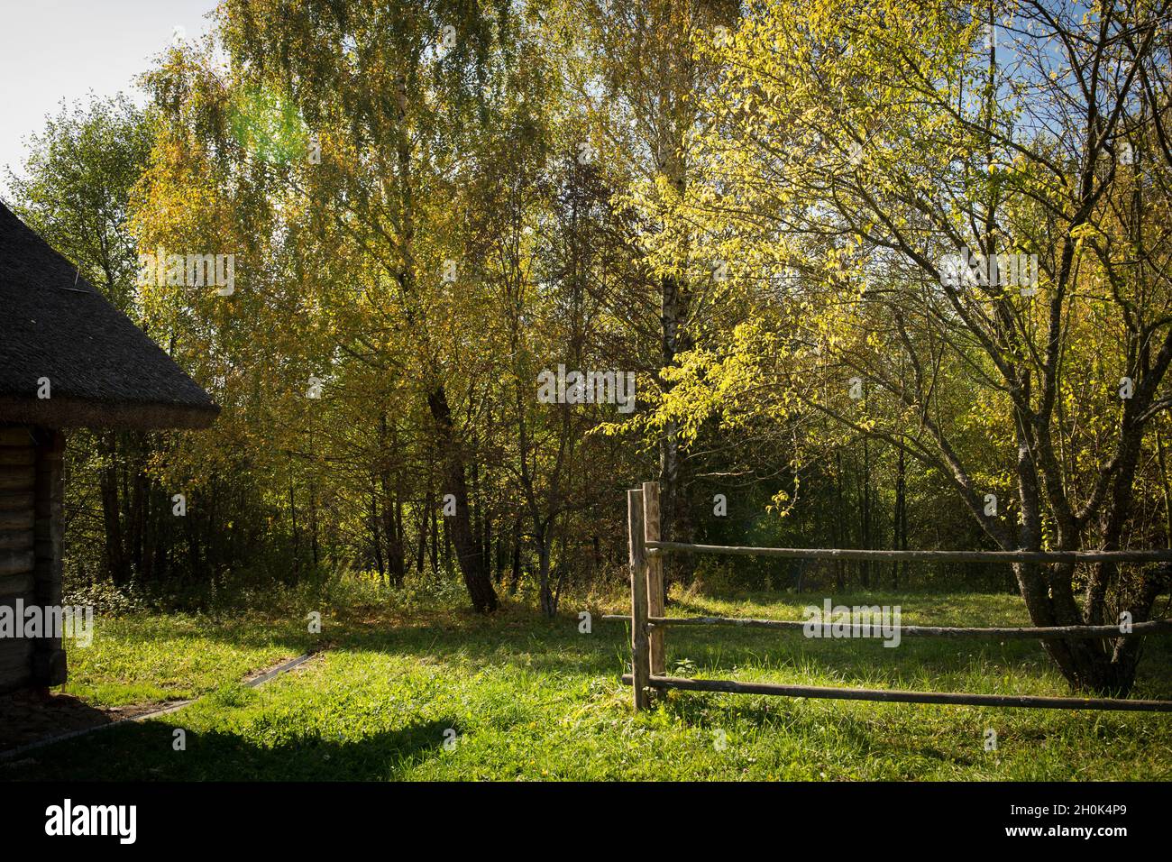 Rustic architecture hi-res stock photography and images - Alamy