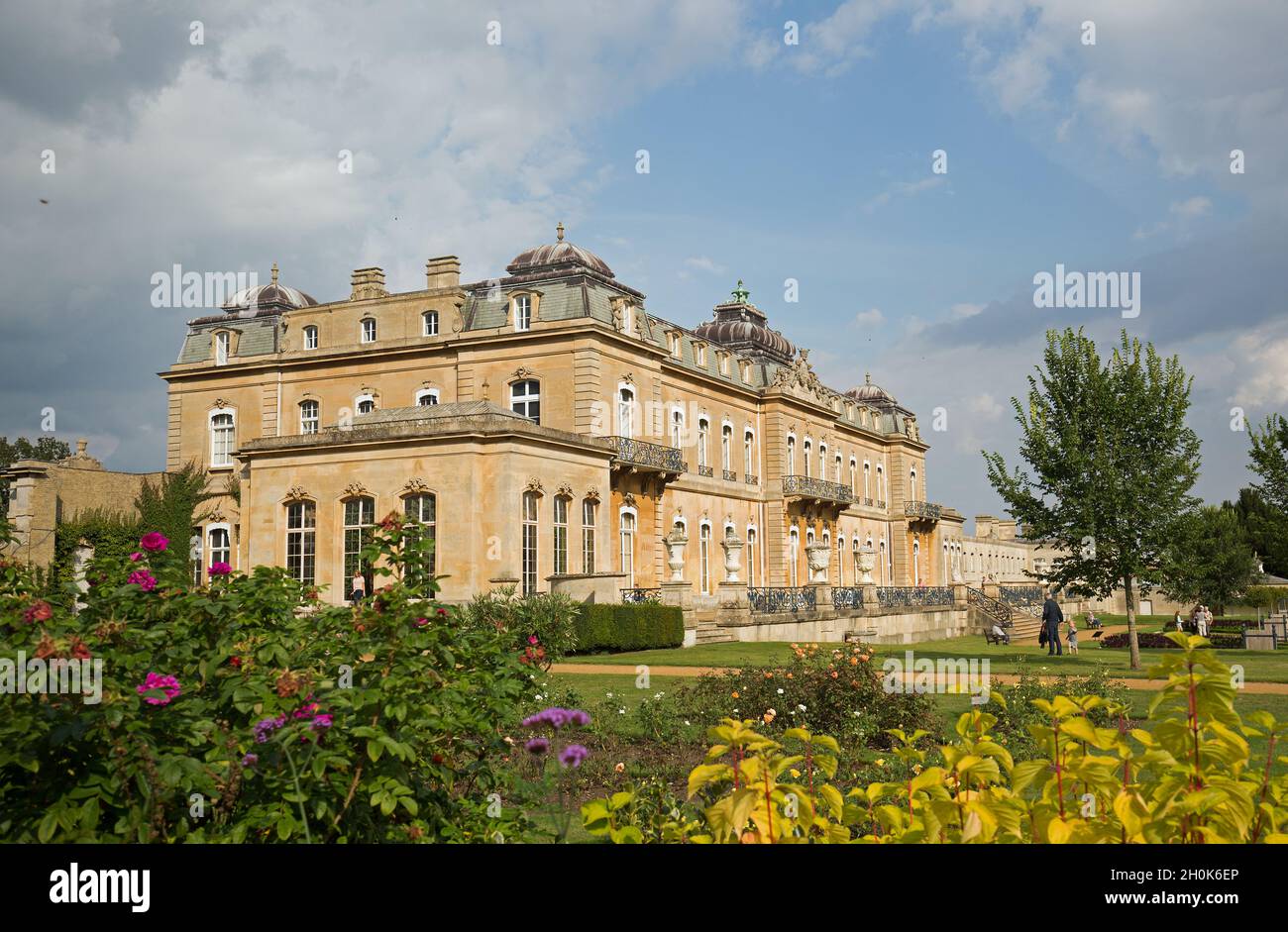 English heritage grade i listed building hi-res stock photography and ...