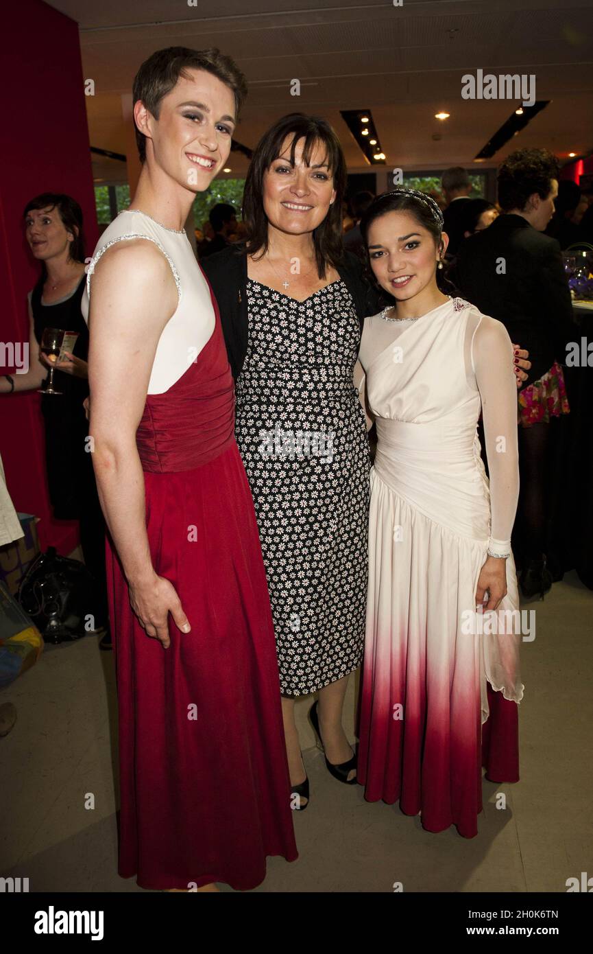 Lorraine Kelly and Northern Ballet Dancers Joshua Barwick and Rachel ...