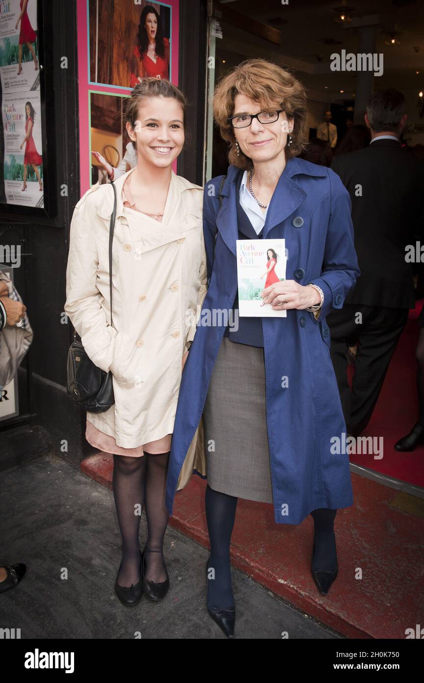 His daughter vicky hi-res stock photography and images - Alamy