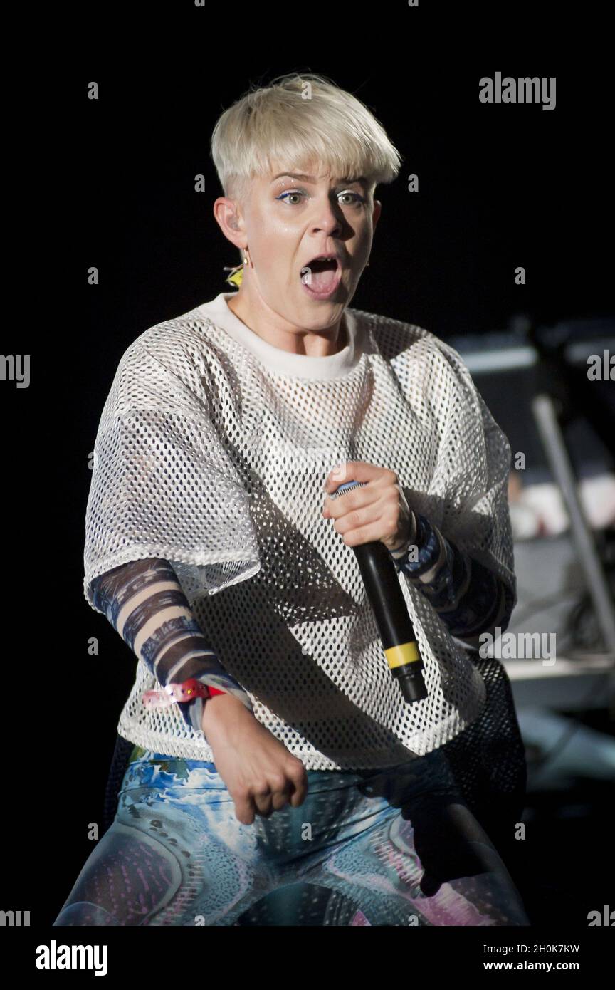 Held at robin hill adventure park hi-res stock photography and images ...