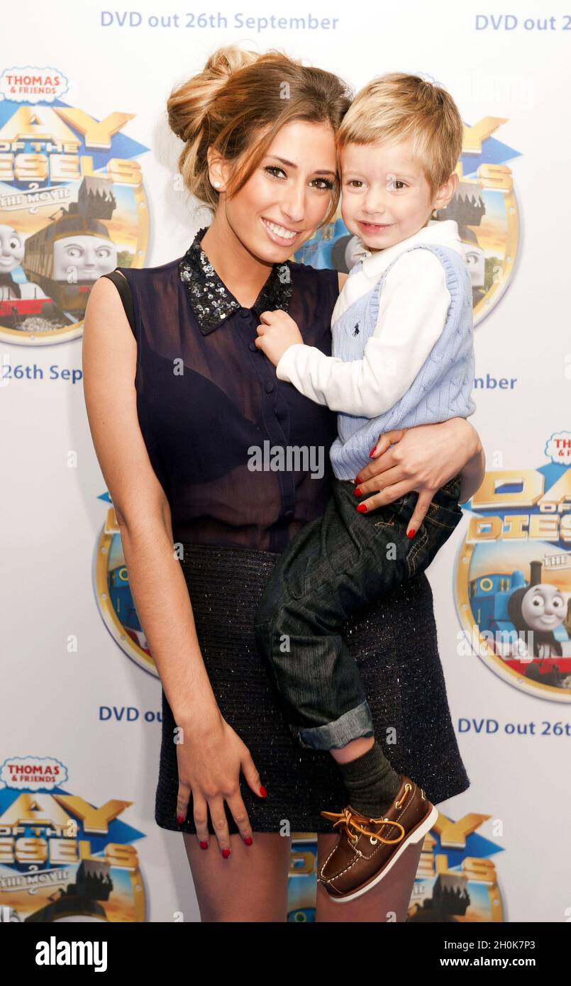 Stacey Solomon and son Zach arriving at the Premiere of the new 'Thomas ...