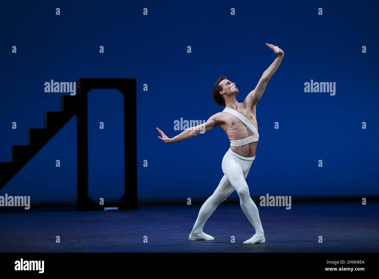Zdenek Konvalina performs as Apollo in 'Apollo' part of English ...