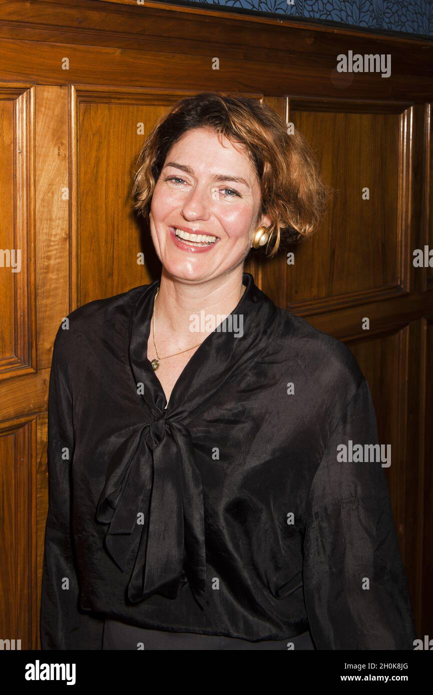 Anna chancellor the browning version hi-res stock photography and ...