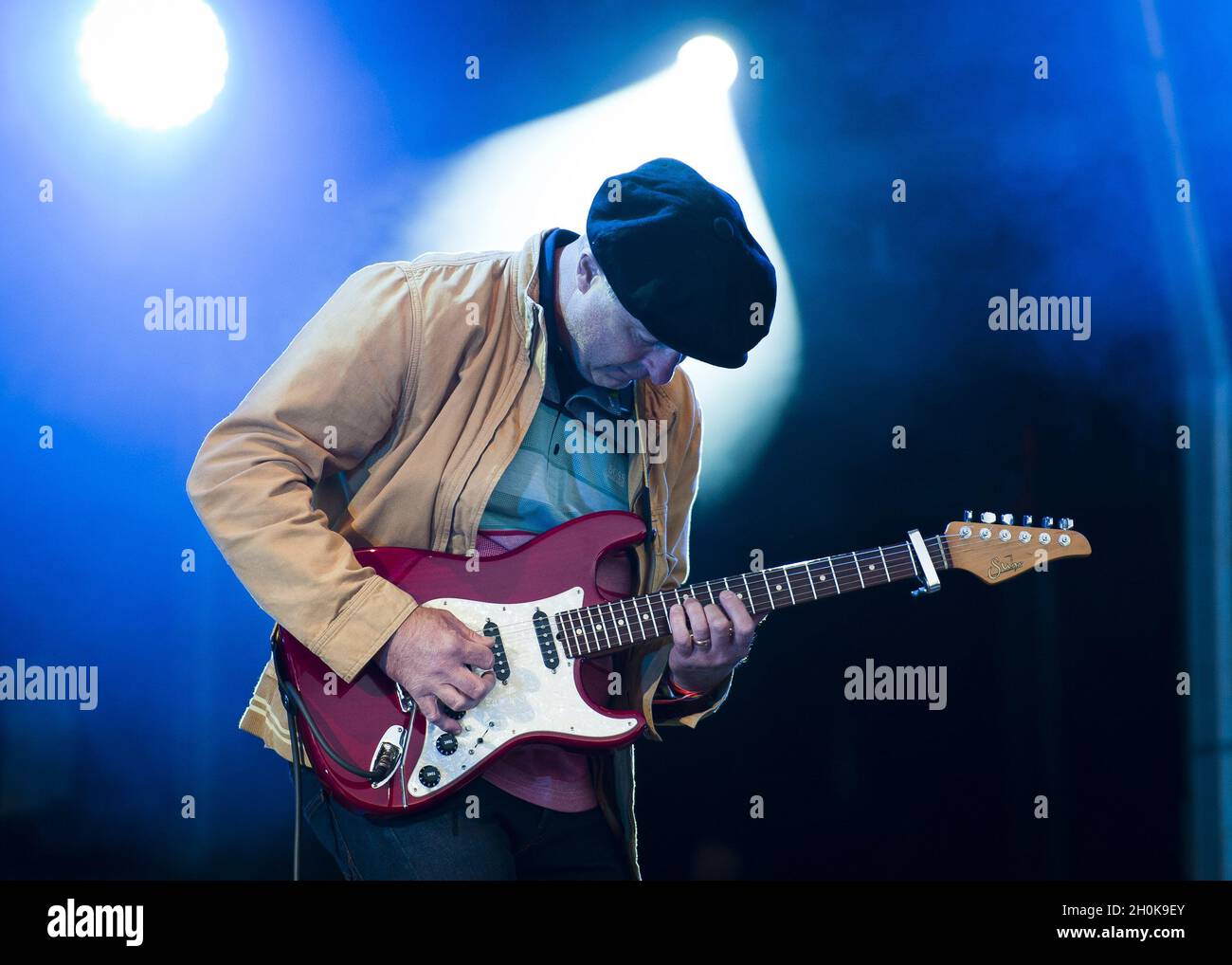 Mark day happy mondays hi-res stock photography and images - Alamy