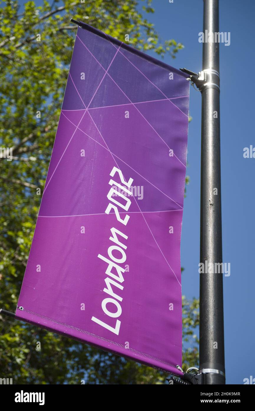 General view of a London Olympic street sign - London Stock Photo - Alamy