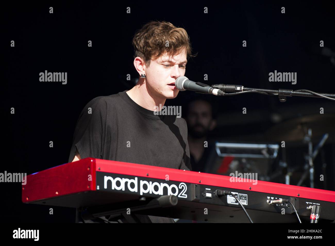 Perfume Genius (Mike Hadreas) performs live on stage at 'End Of The ...