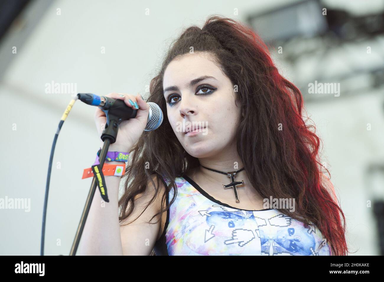 Charli xcx 2012 hi-res stock photography and images - Alamy