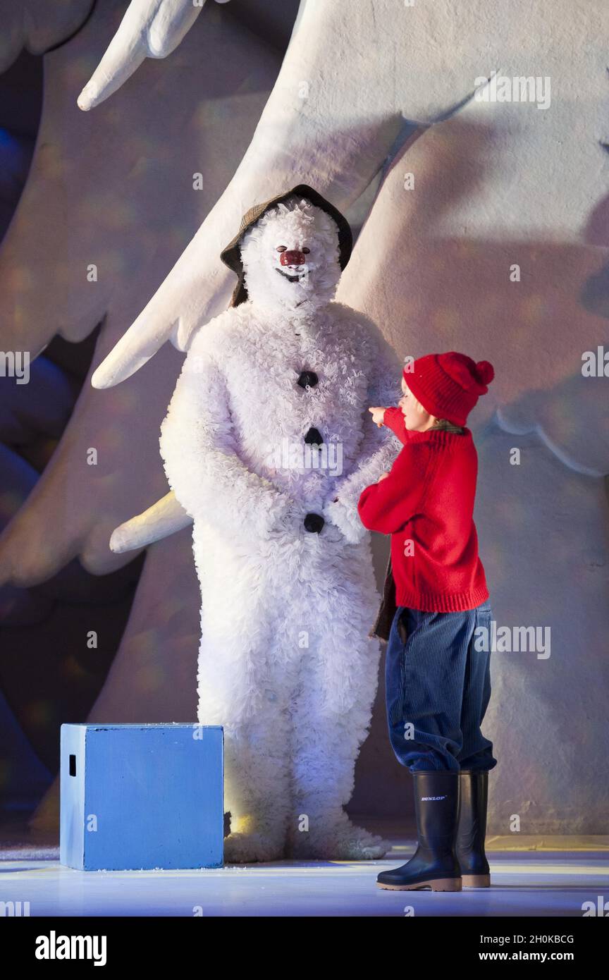 A scene from The Snowman, performed by the Birmingham Repertory Theatre ...