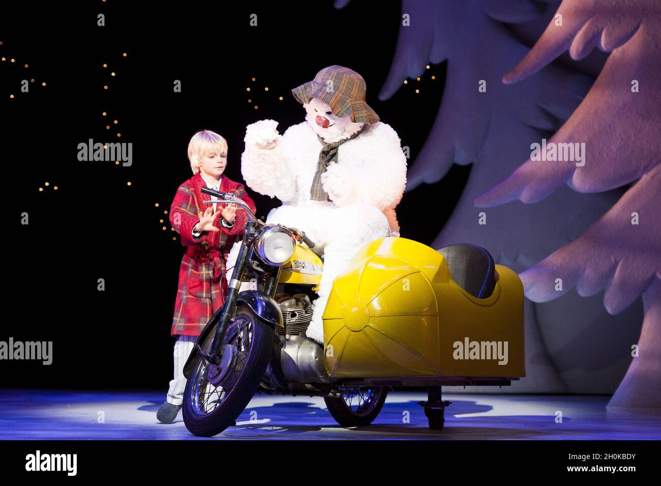 A scene from The Snowman, performed by the Birmingham Repertory Theatre ...