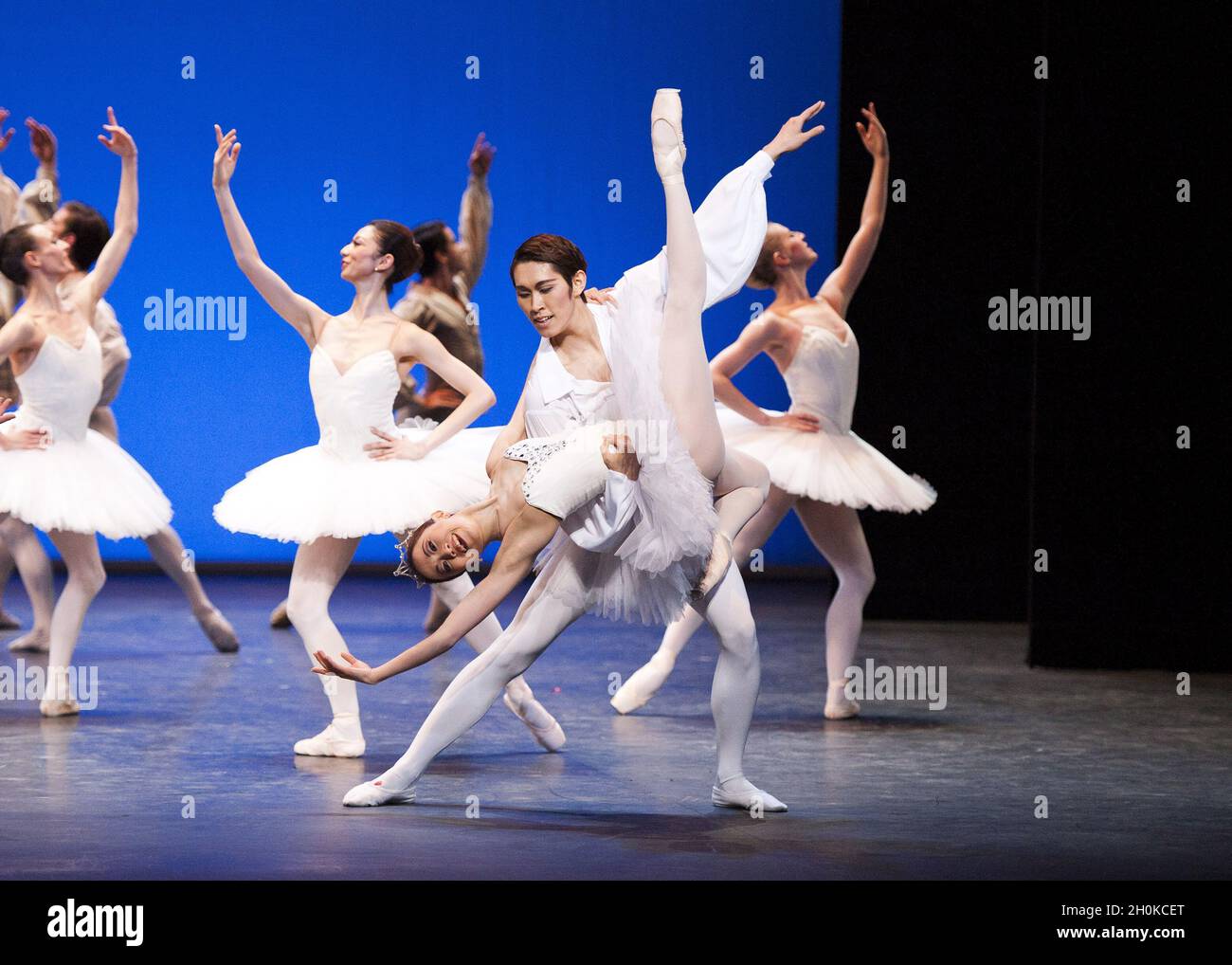 English National Ballet dancers perform Etudes as part of "Ecstasy ...