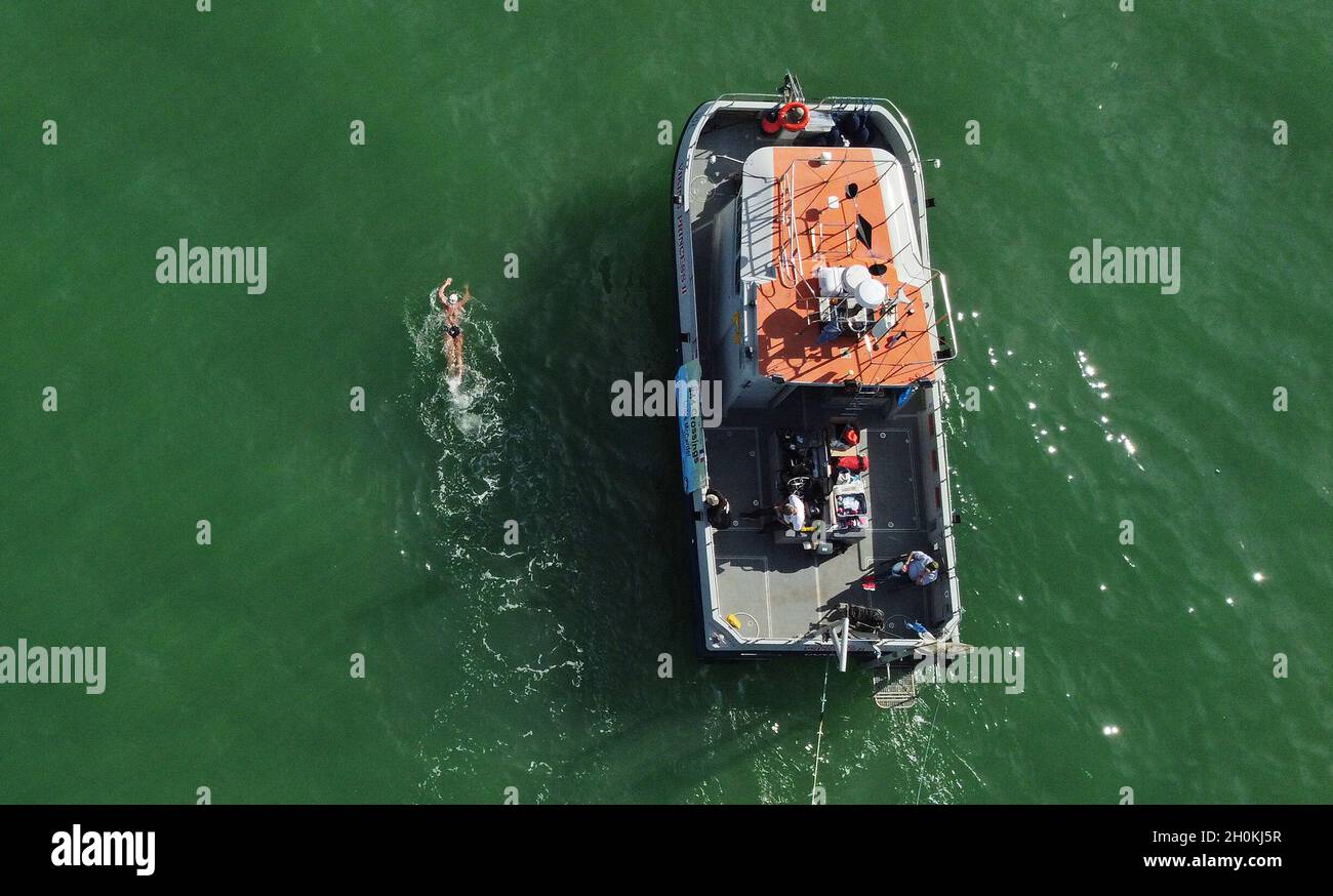 World record channel swim hi-res stock photography and images - Alamy