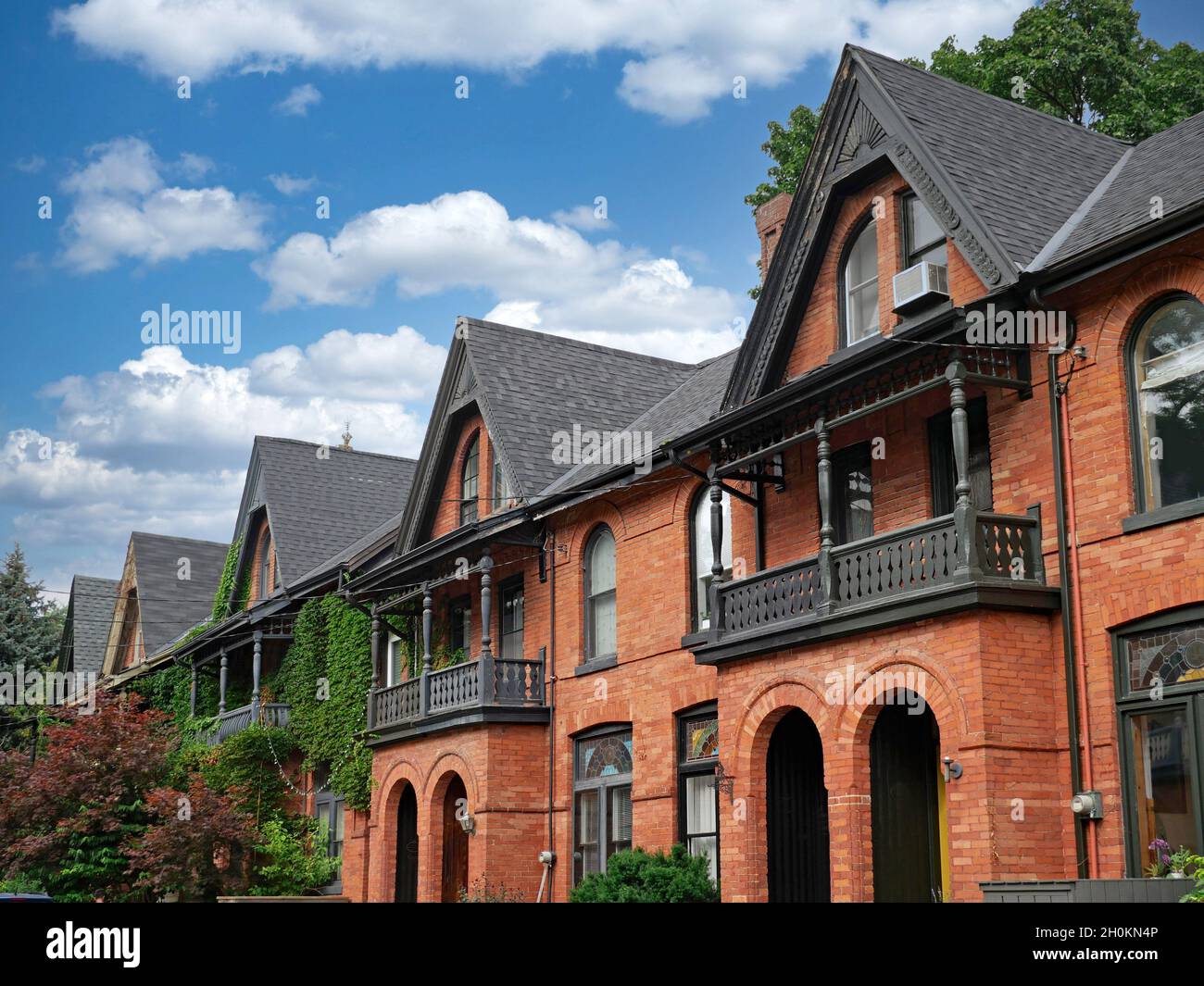 House gables victorian hi-res stock photography and images - Alamy