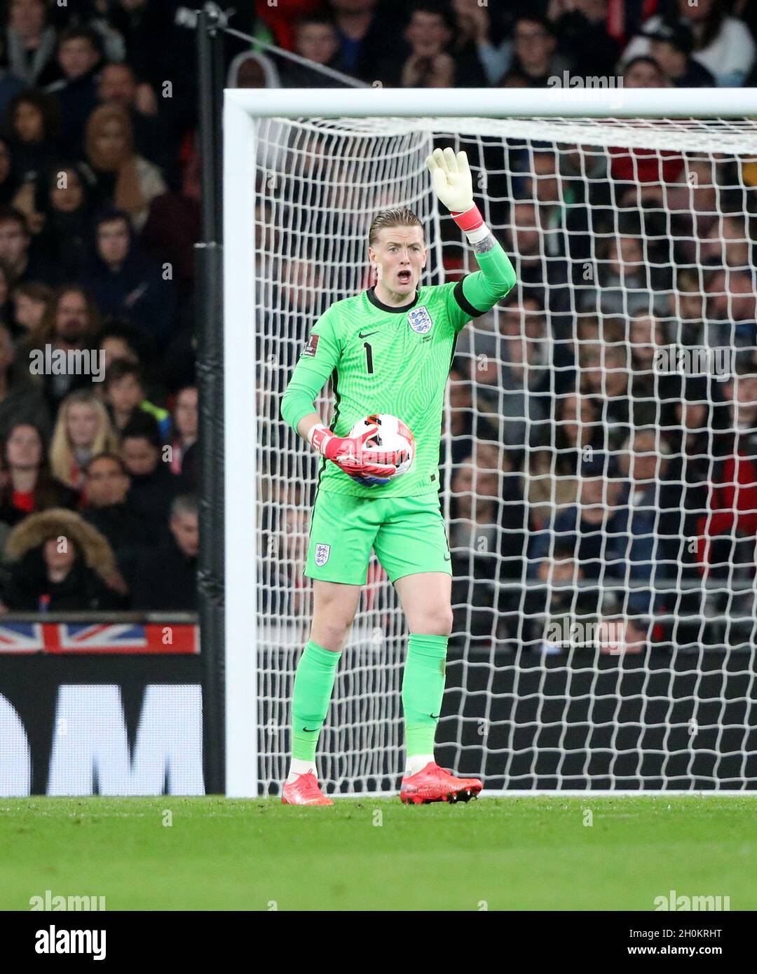 Jordan pickford england hi-res stock photography and images - Alamy