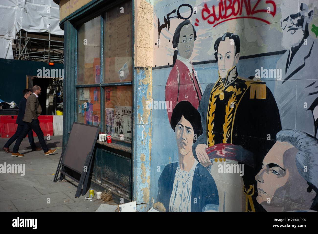 Fitzrovia mural hi-res stock photography and images - Alamy