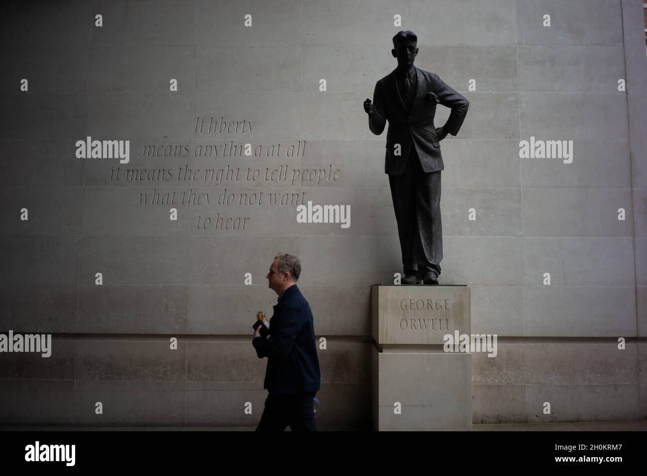 Orwell Statue at the BBC Stock Photo - Alamy