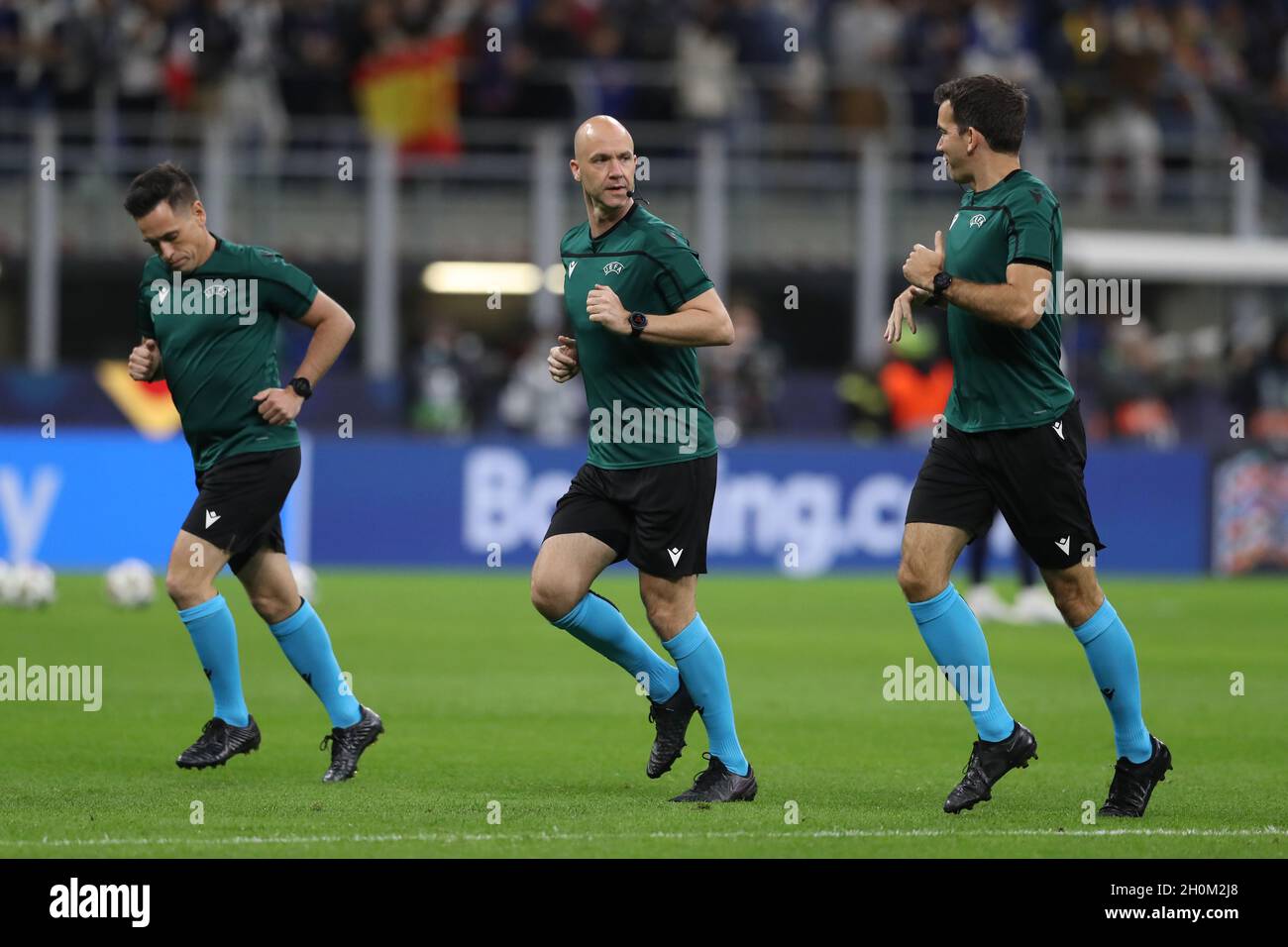 Gary beswick hi-res stock photography and images - Alamy