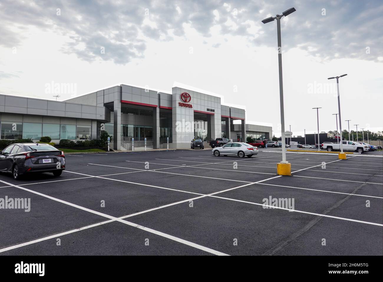 Microchip supply chain hi-res stock photography and images - Alamy