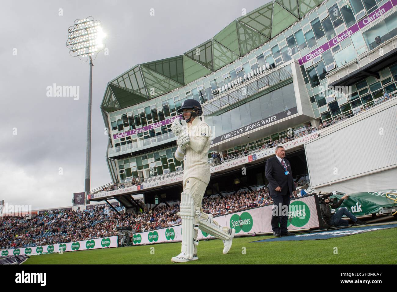 Bat walks hi-res stock photography and images - Alamy
