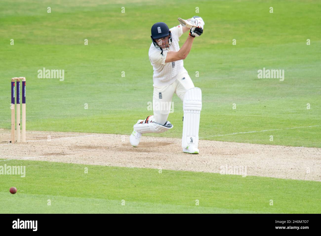 England’s Jos Butler bats Stock Photo - Alamy