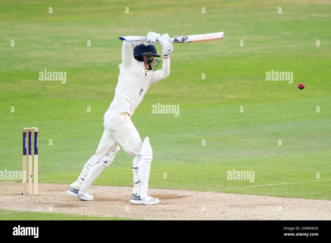 Sam curran hi-res stock photography and images - Alamy