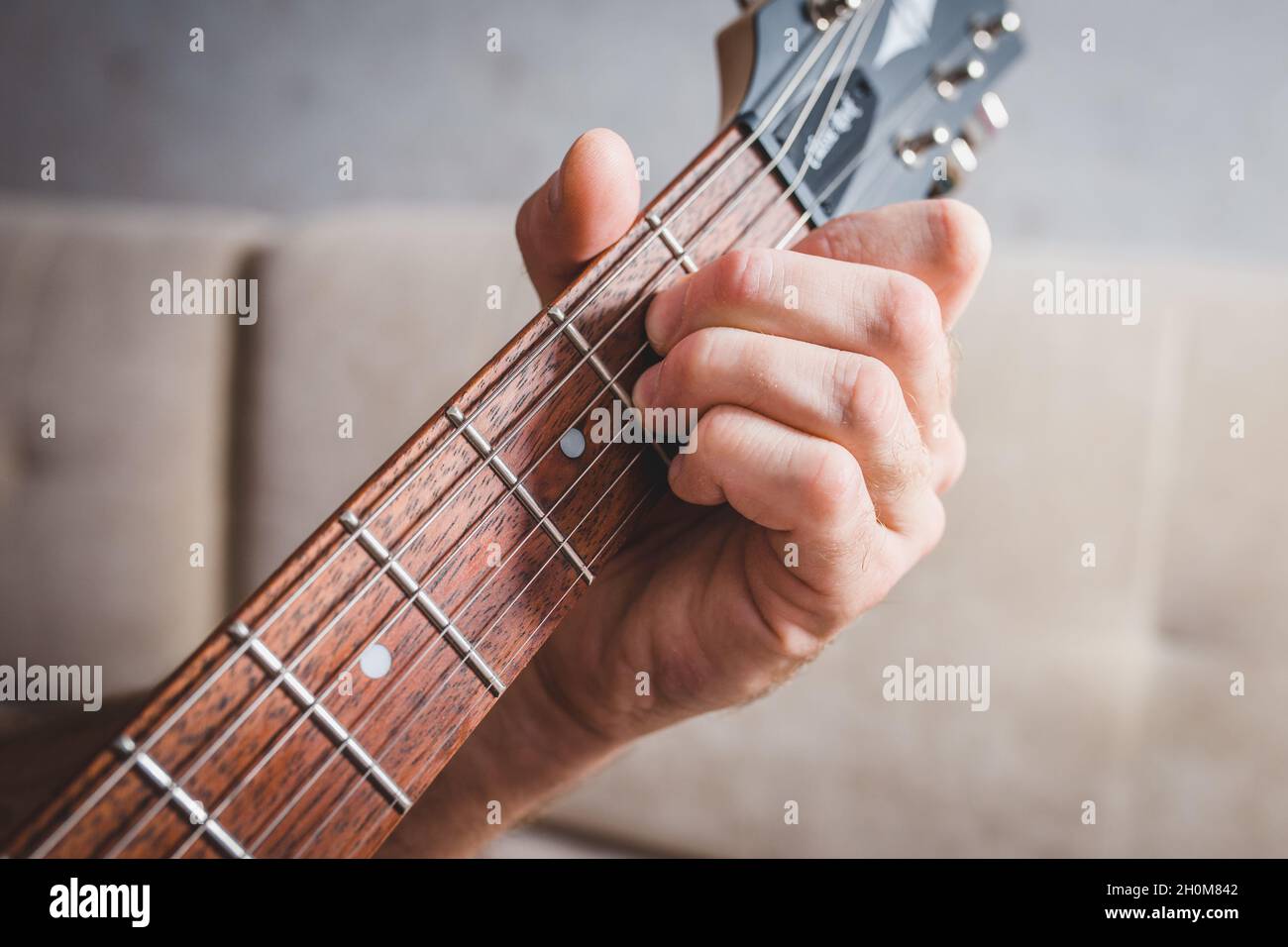 Am Chord Hand
