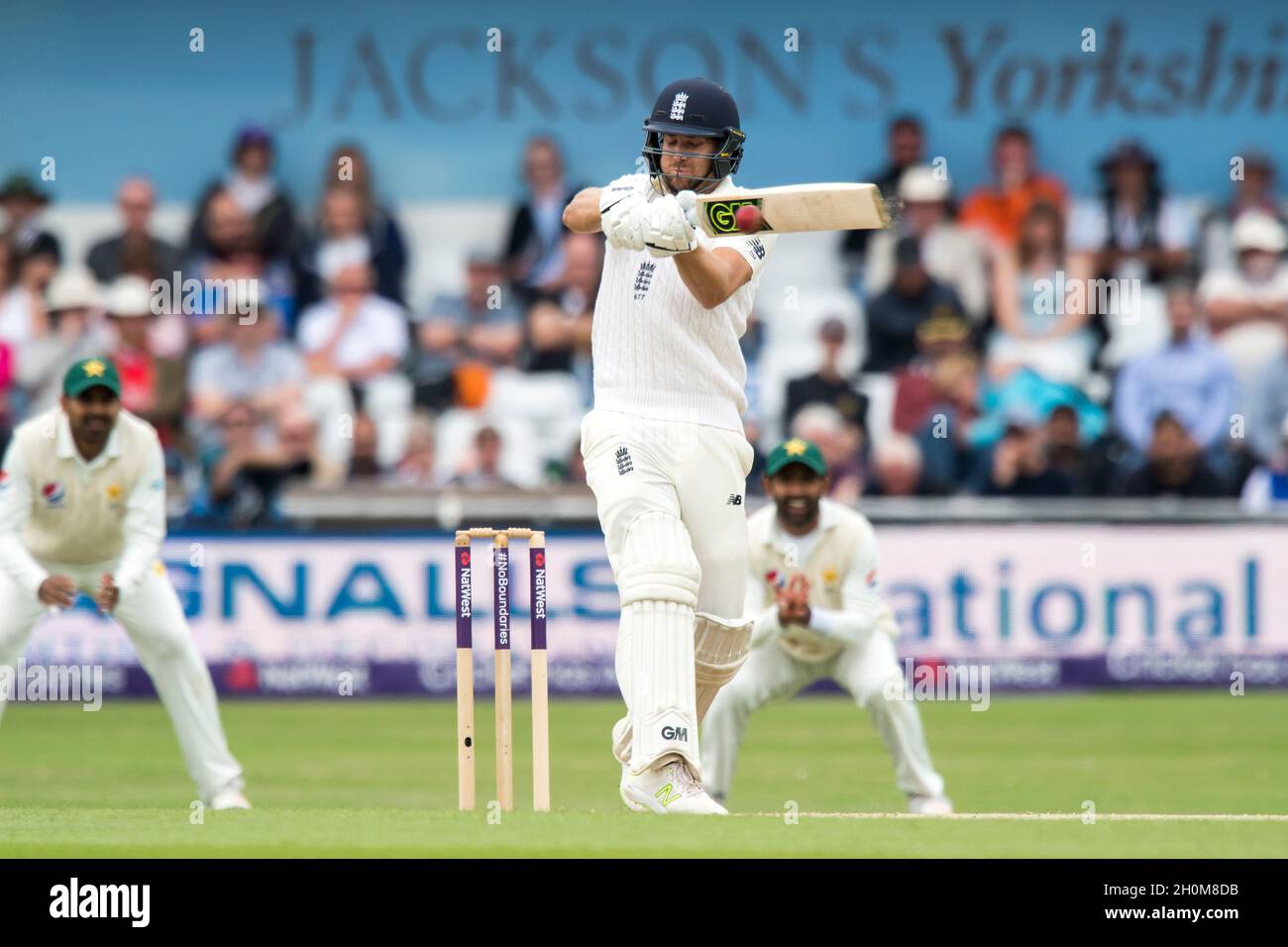 England’s Dawid Malan bats Stock Photo - Alamy