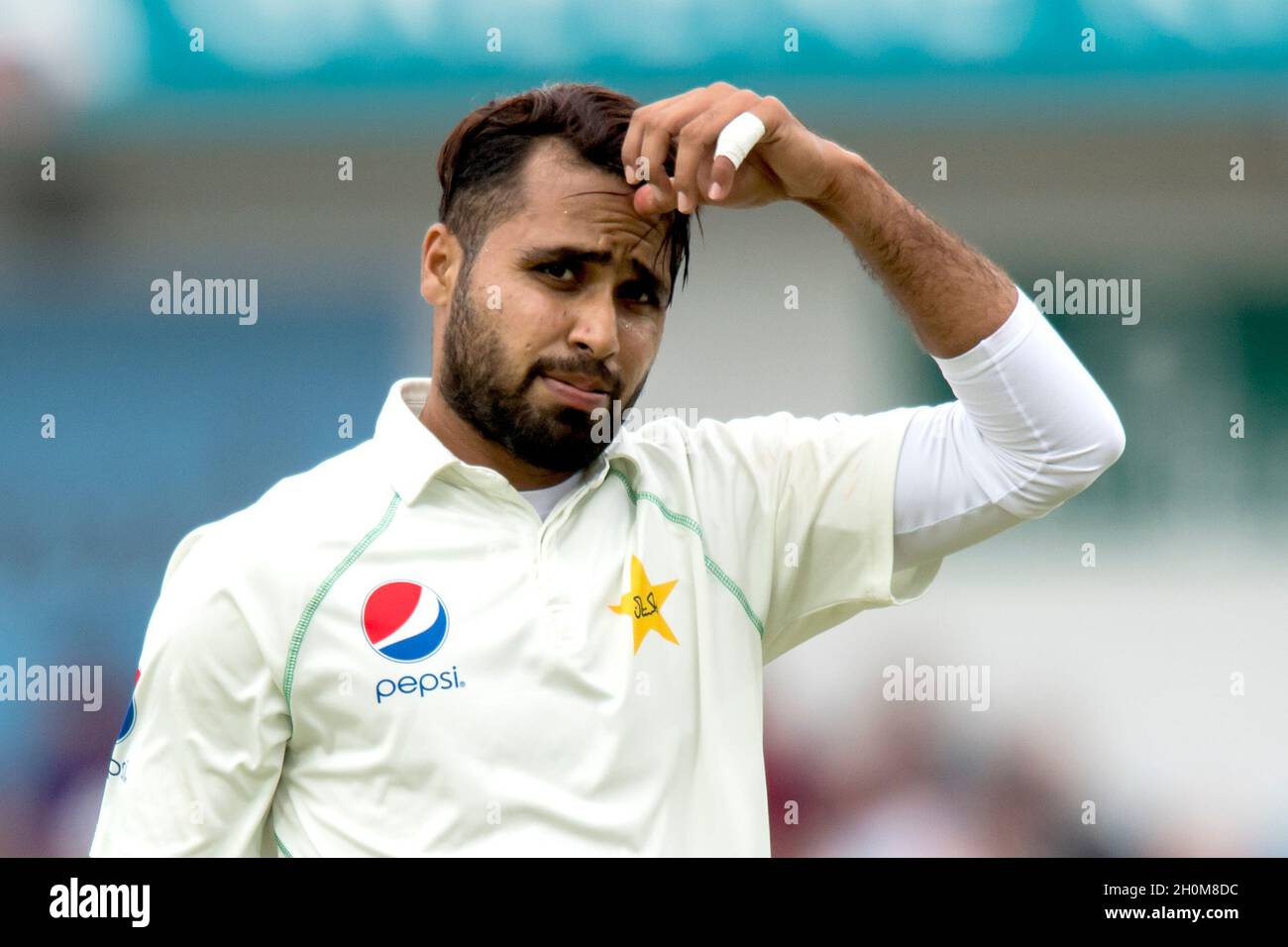 Pakistan’s Faheem Ashraf reacts Stock Photo - Alamy