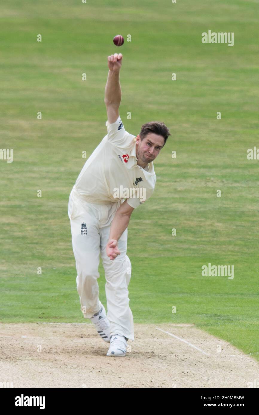 England’s Chris Woakes bowls Stock Photo - Alamy
