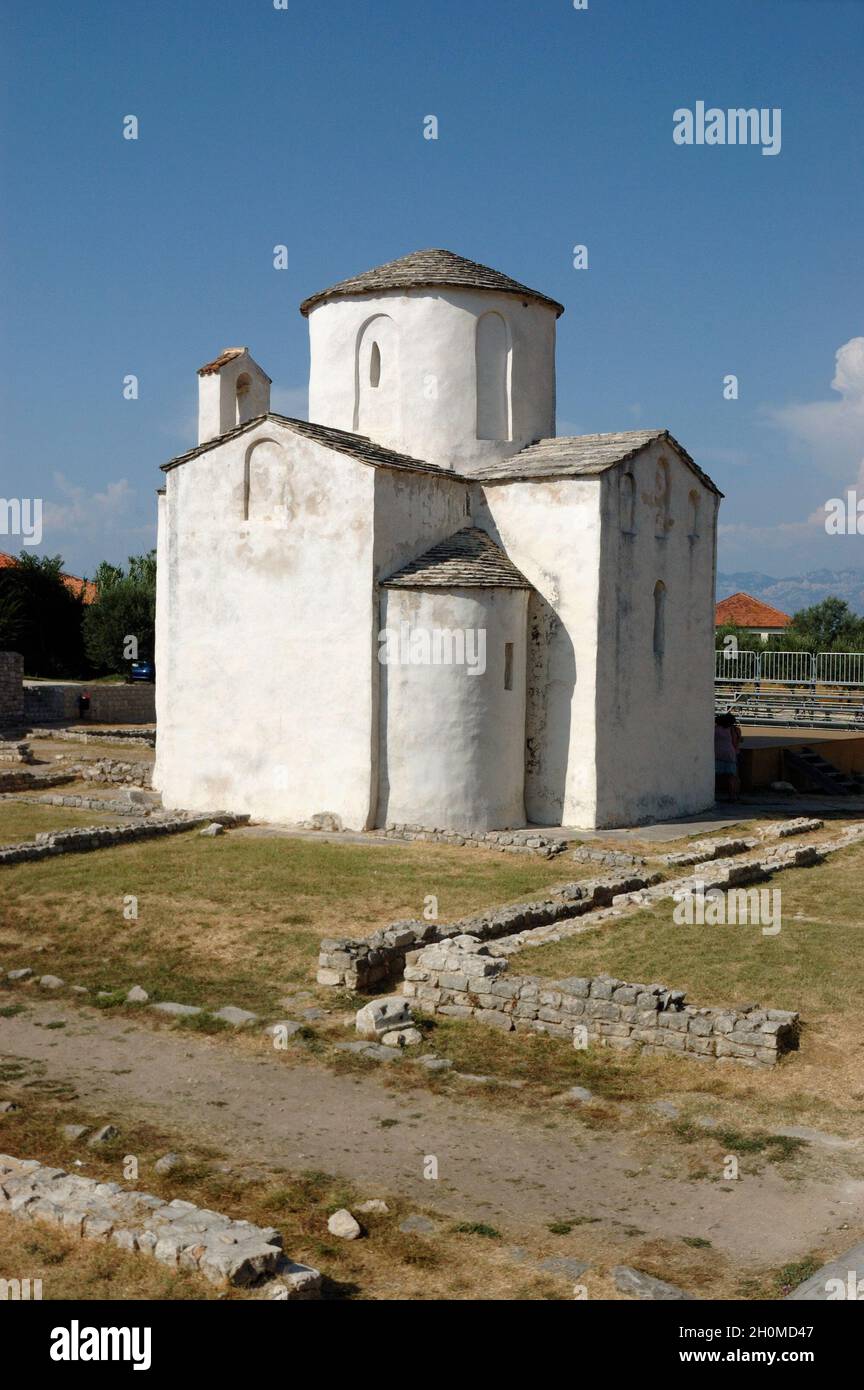 Church of the Holy Cross (Crkva svetog Križa) - Croatian Pre-Romanesque ...