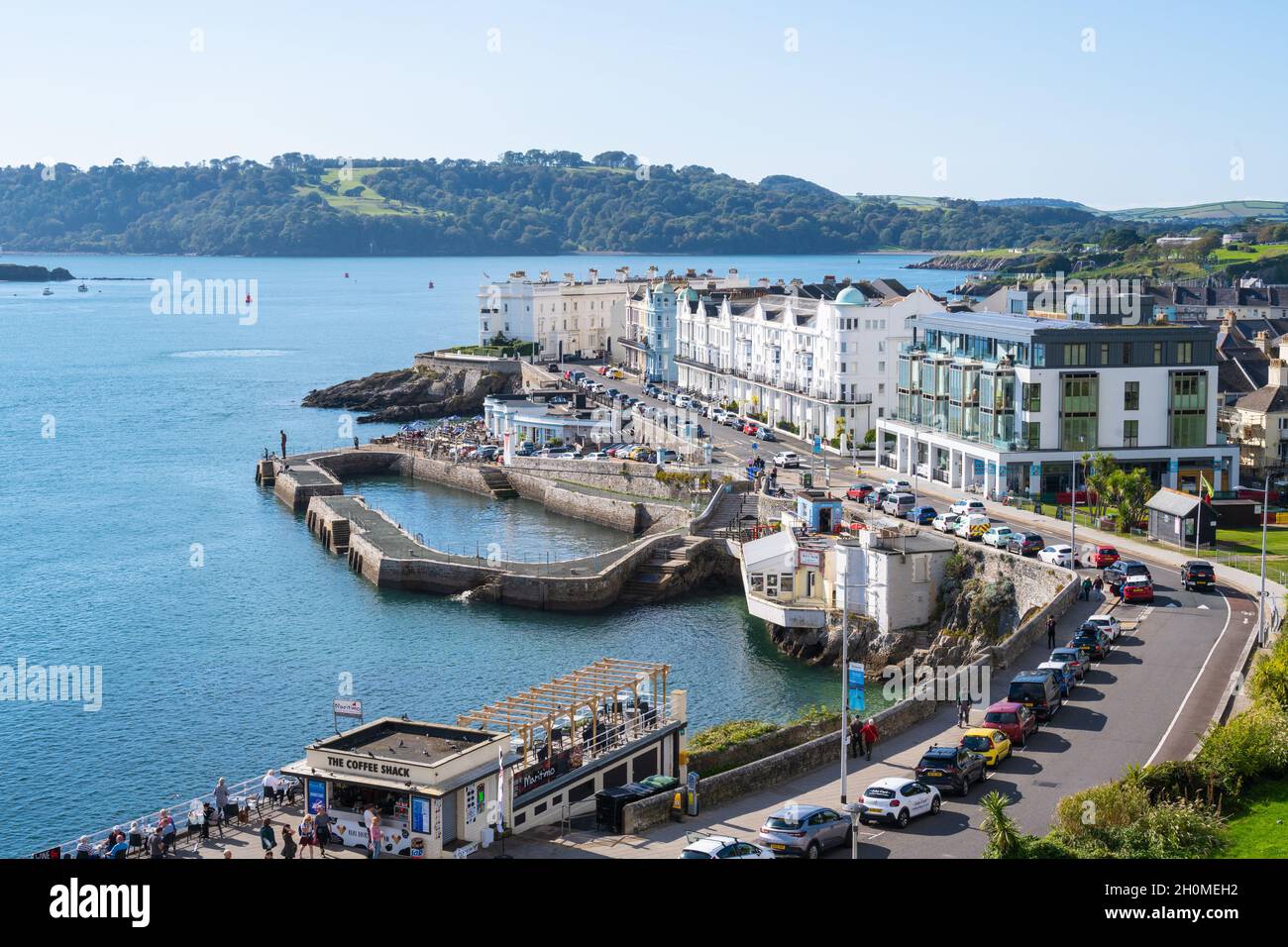 Plymouth Sound, Devon, UK. 13th Oct, 2021. UK Weather: Beautiful warm ...