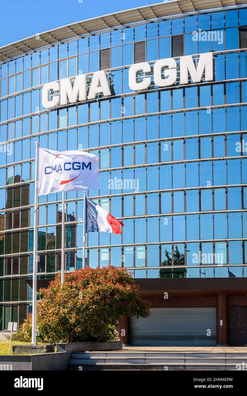 Offices of the shipping company CMA CGM in Le Havre, France Stock Photo ...